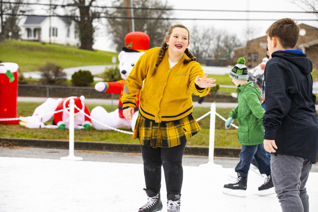 2022 Holiday Ice Skating - Visit Springfield, Kentucky - Tourism Commission